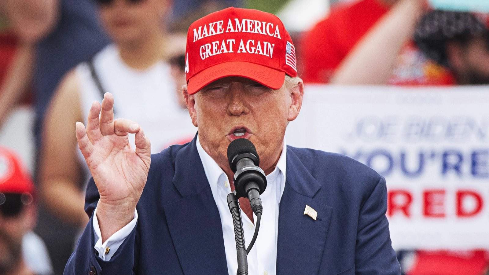 Trump ide zrušiť všetko, čo Biden zaviedol • Plénum