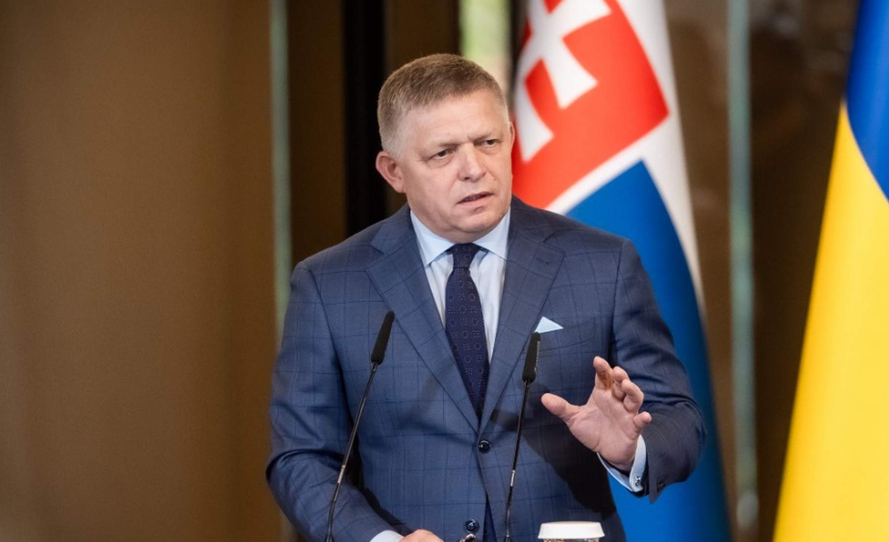 Vláda Roberta Fica ustála hlasovanie o dôvere. Premiér odkazuje ...