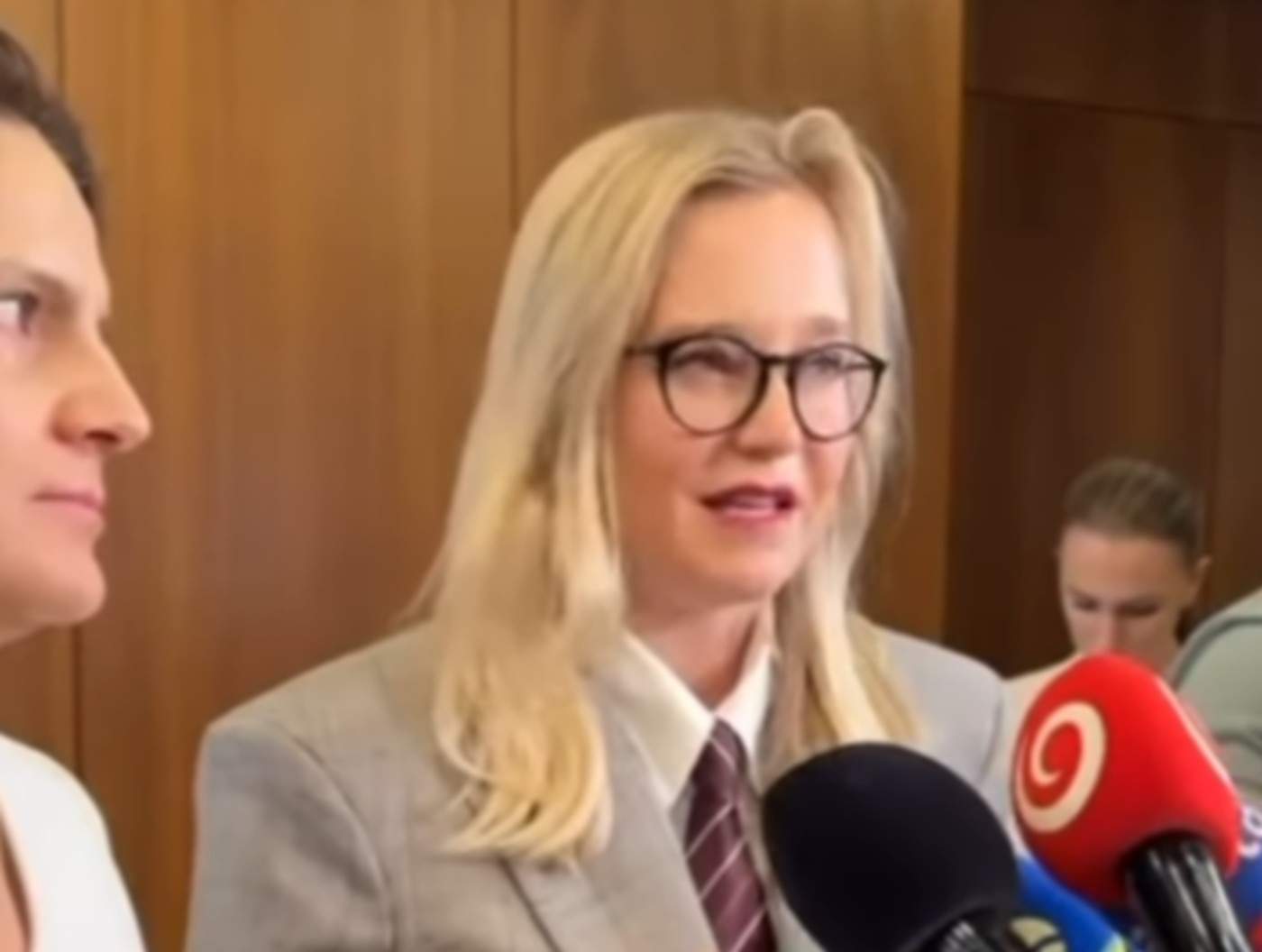 Ak nedáme Ukrajine peniaze, máme Rusov na hraniciach, varuje poslankyňa ...